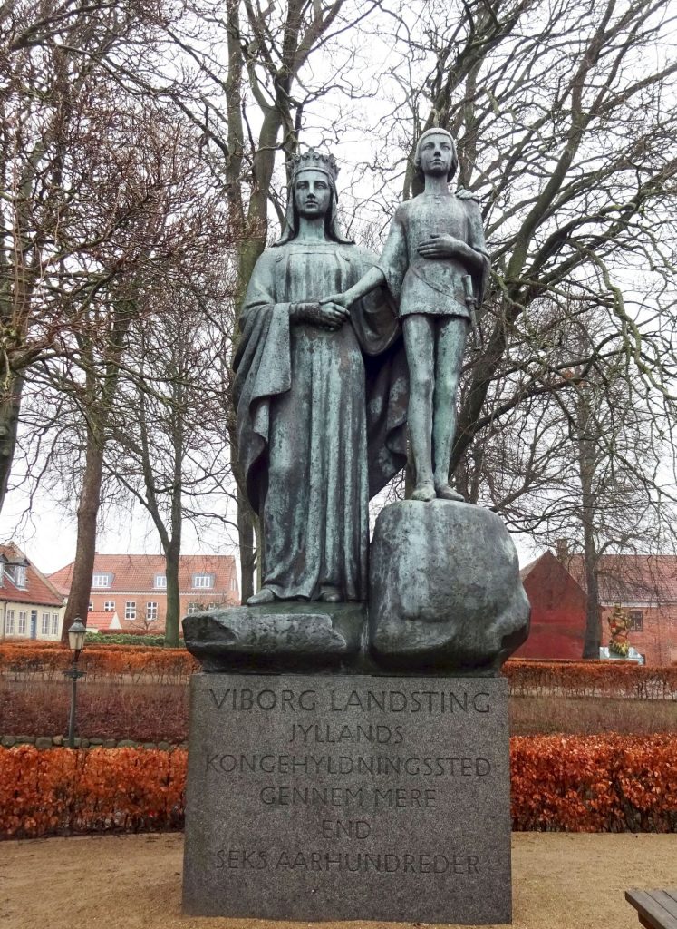 Skulptur-tur i Viborg - Viborg Afd. Tur på egen hånd